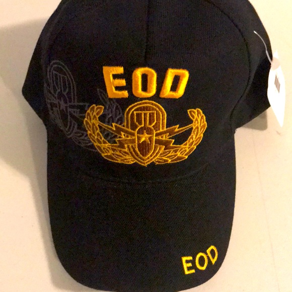 U.S. Army | Accessories | Us Army Explosive Ordinance Hat | Poshmark
